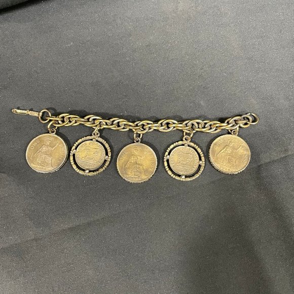 None | Accessories | Vintage 7 Coin Replica Charm Bracelet Gold Tone ...
